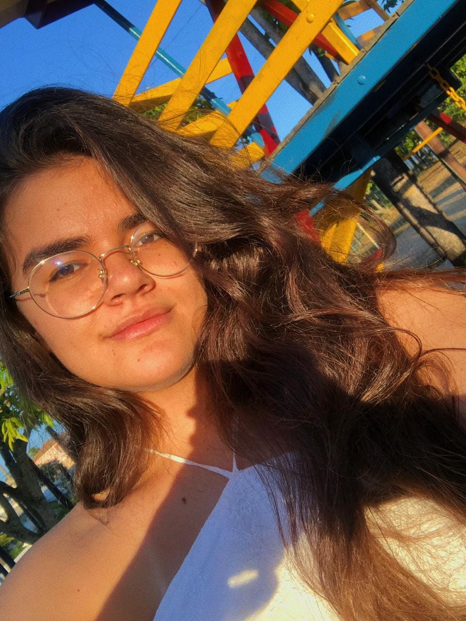 Giovana Argolo – Medium