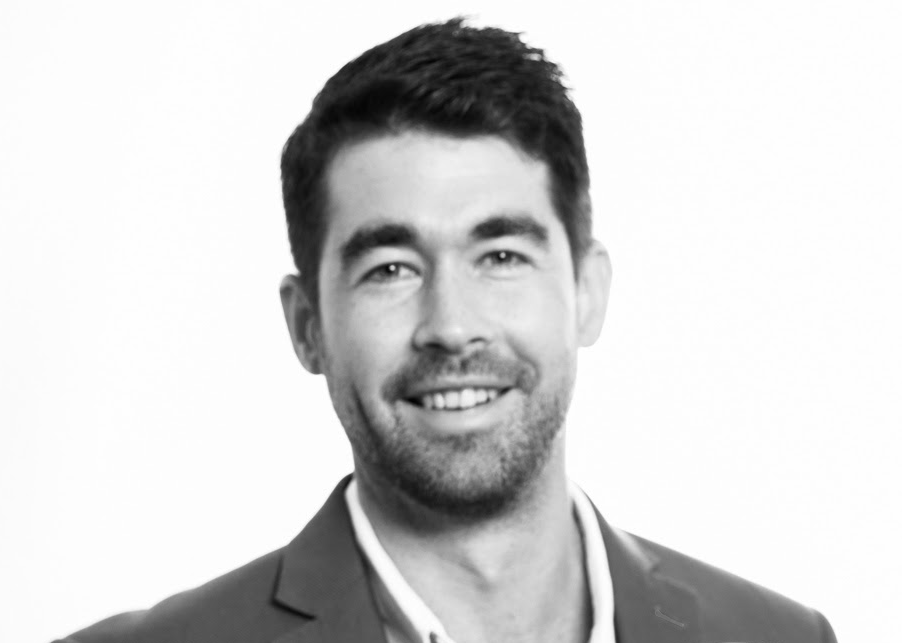 Aaron Spark – Medium