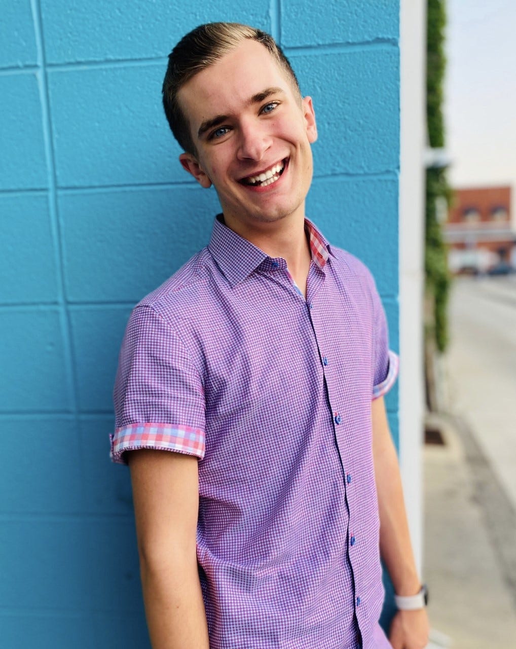 Caleb Lines – Medium