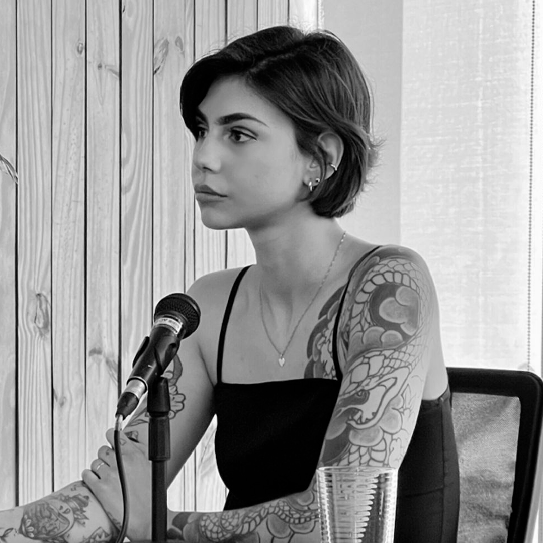 Heloise Helena Sutil – Medium