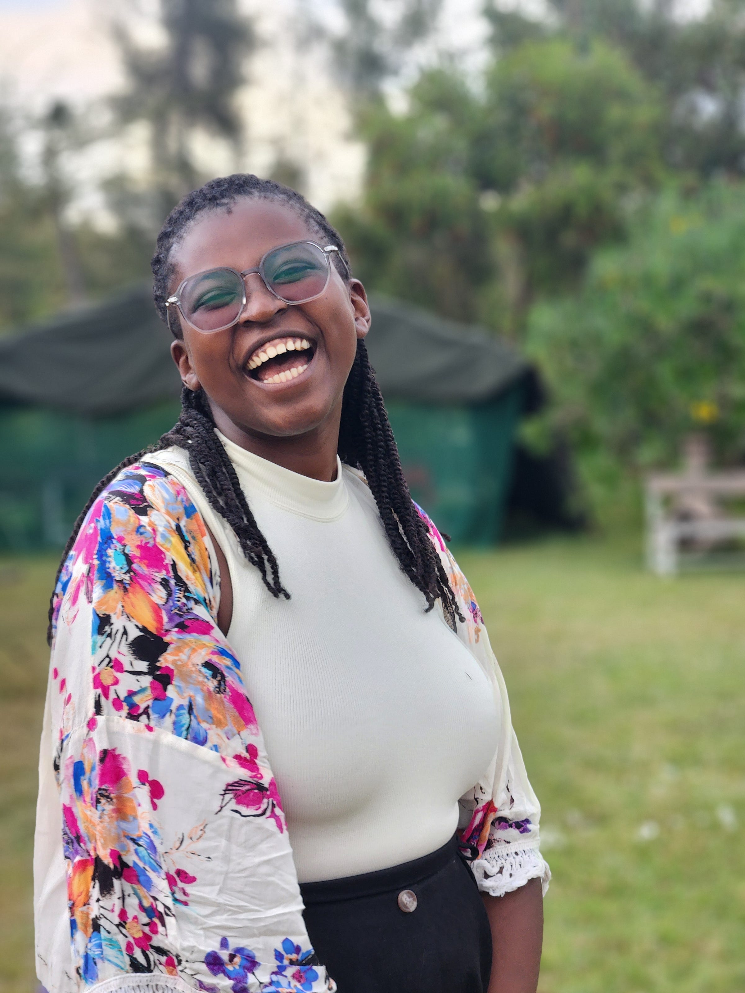 Jully Achenchi – Medium