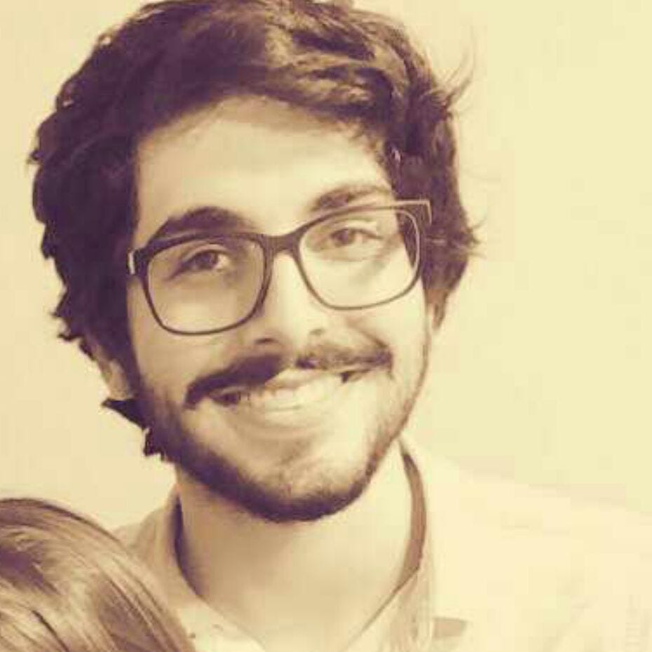 Paulo Henrique – Medium