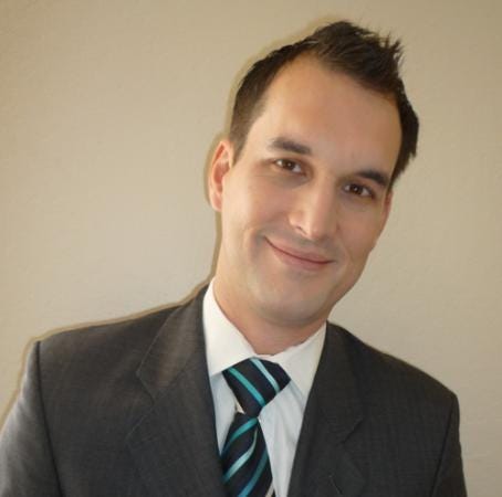 Robert Graham – Medium