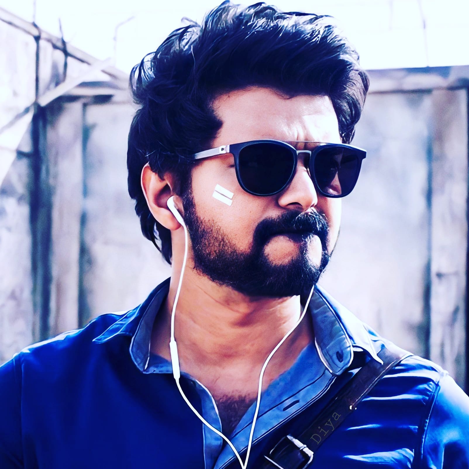 Hᴀʀɪ VJ – Medium