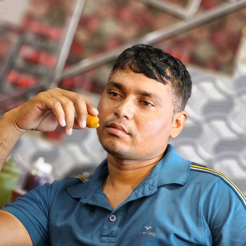 Shaukat Ali – Medium