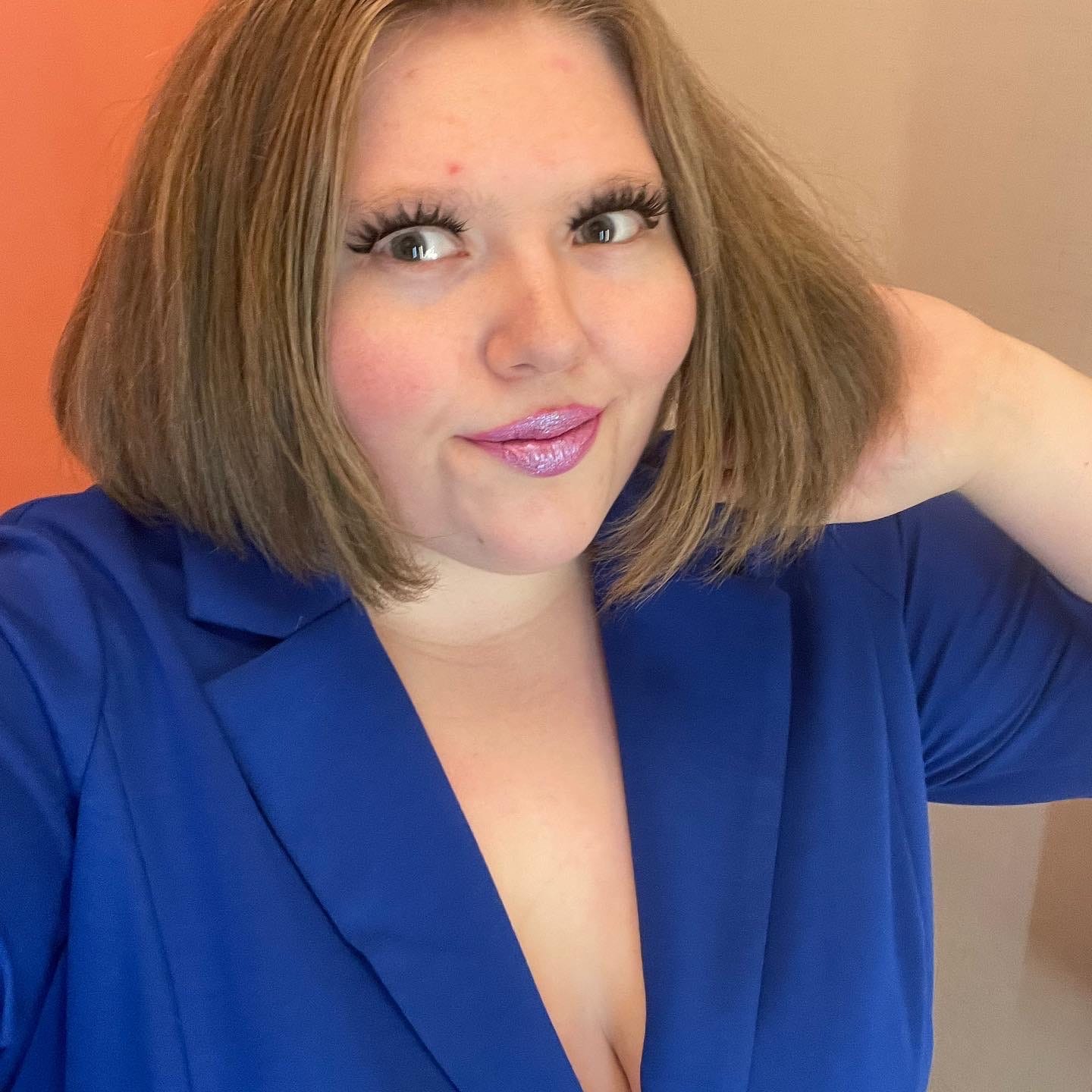 Ryan Averill Shawn – Medium