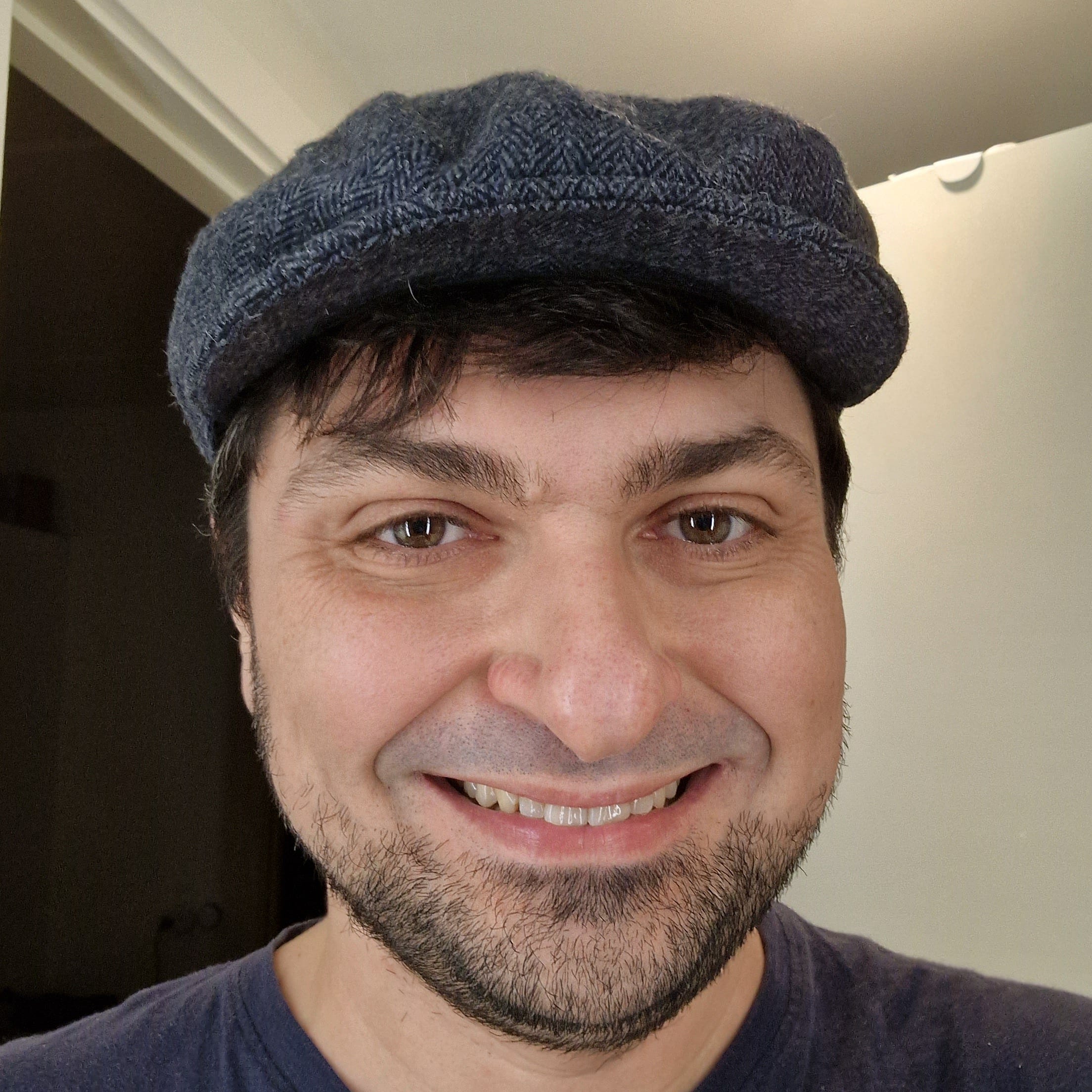 Felipe Lira – Medium
