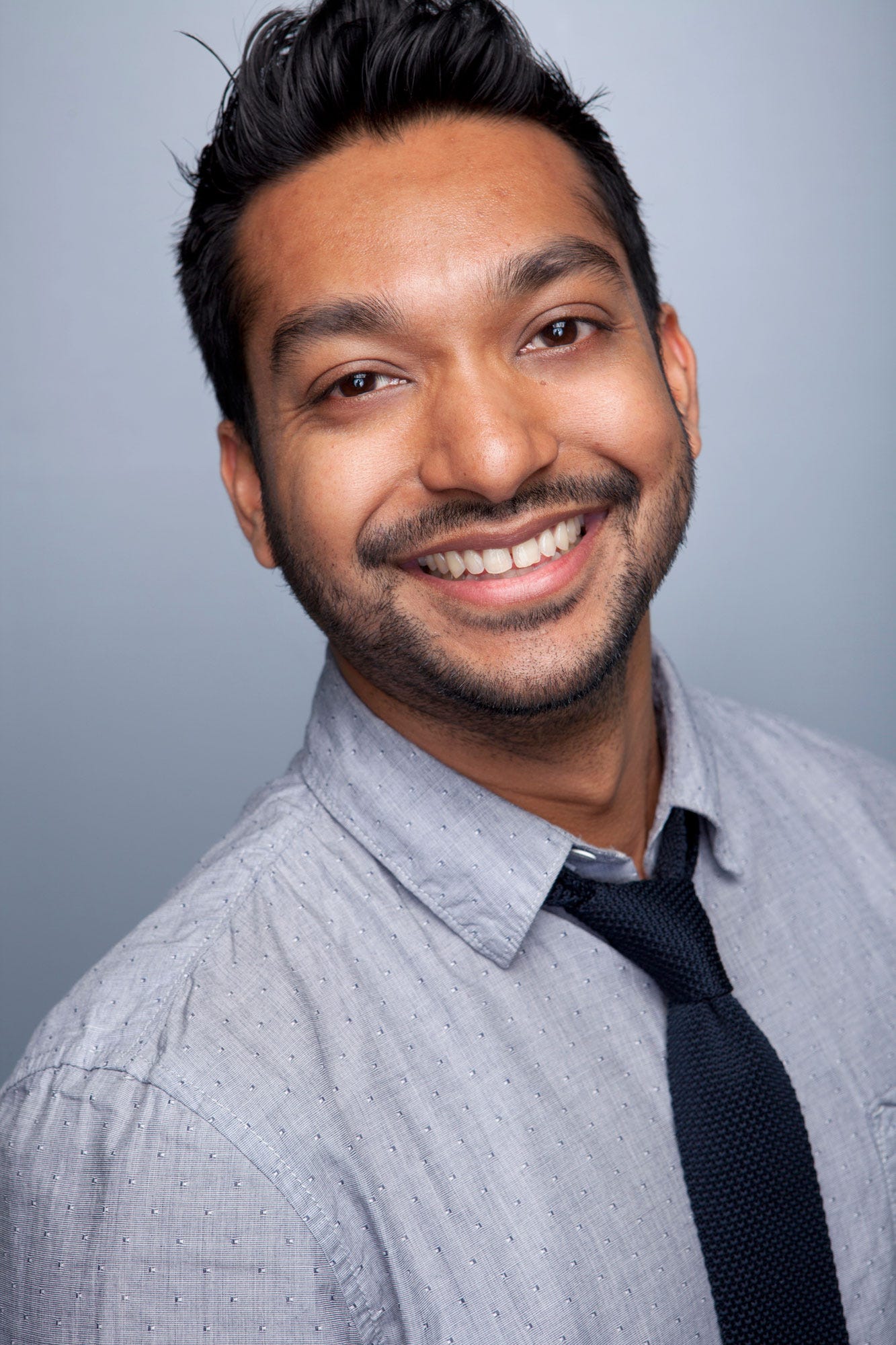 Aziz Hasan – Medium