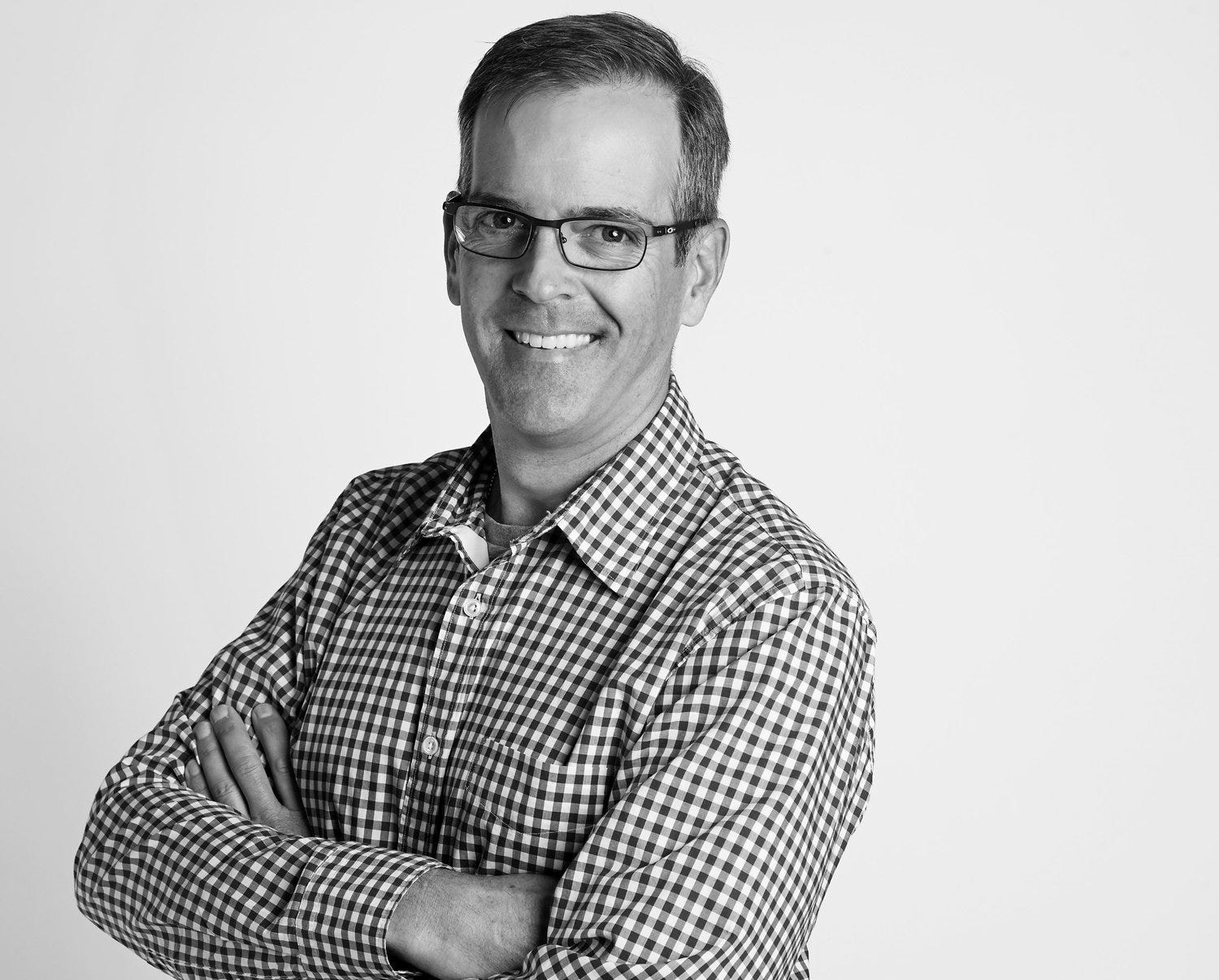 Paul Delia – Medium