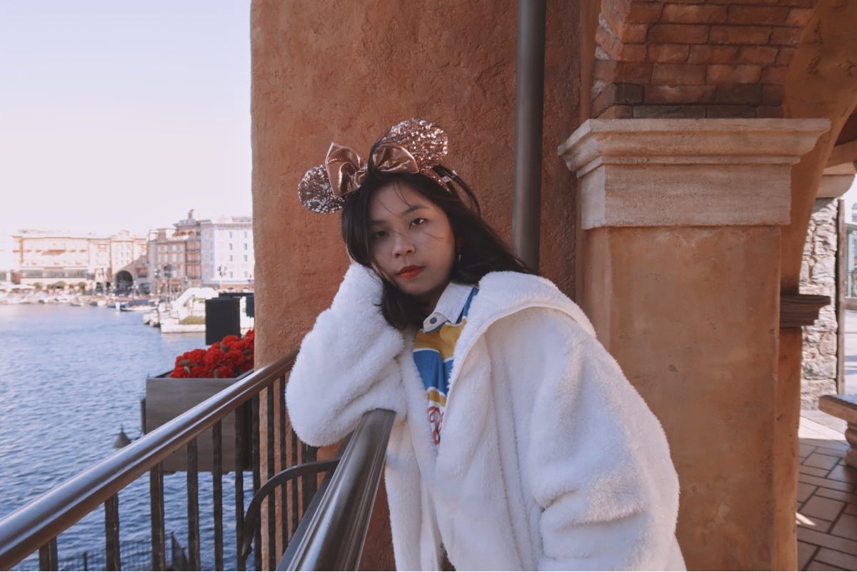 Vivien Soh – Medium