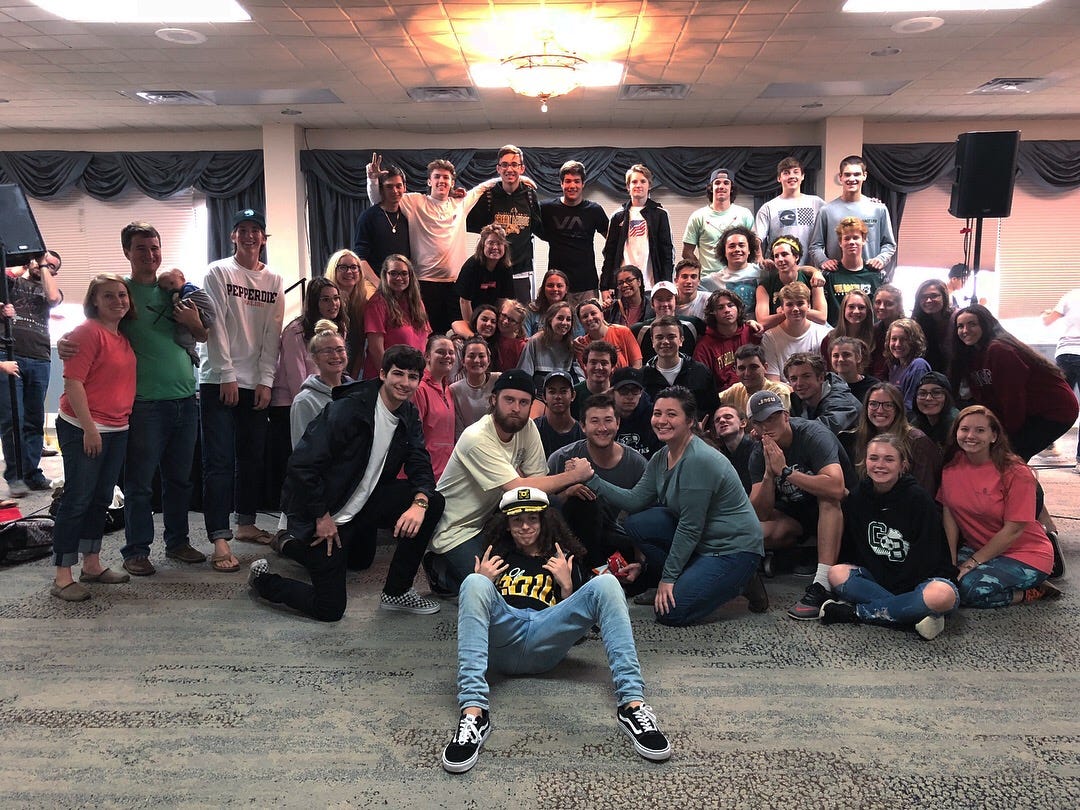 YL
