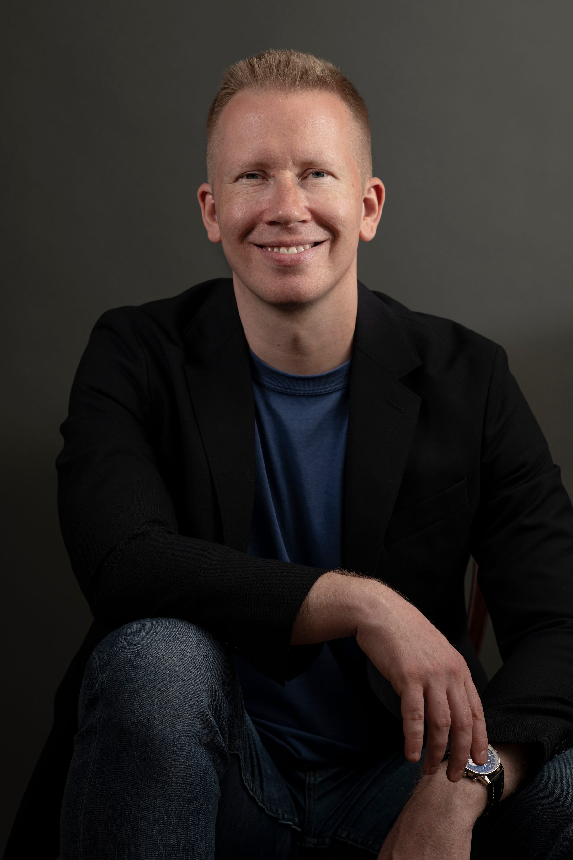 Matt Main – Medium