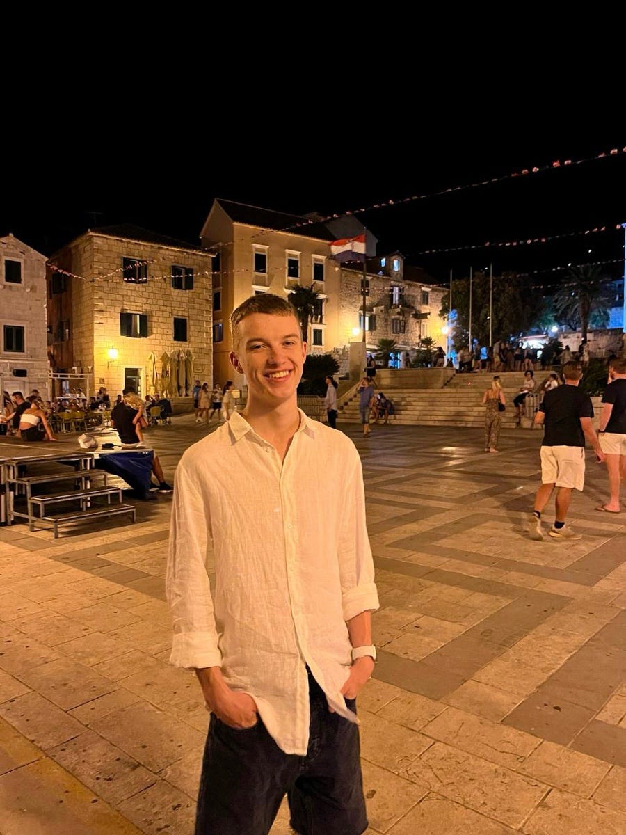 About – Vitaliy Lohoyda – Medium