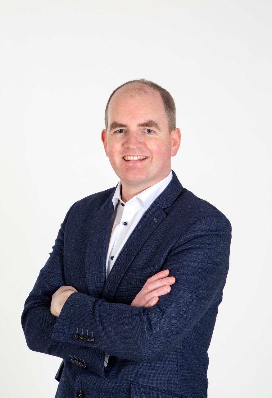 Cian Collins – Medium