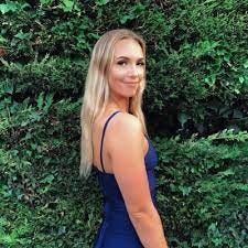 Amelia Maughan – Medium
