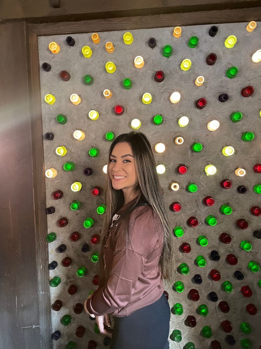 Marisa Hernandez – Medium