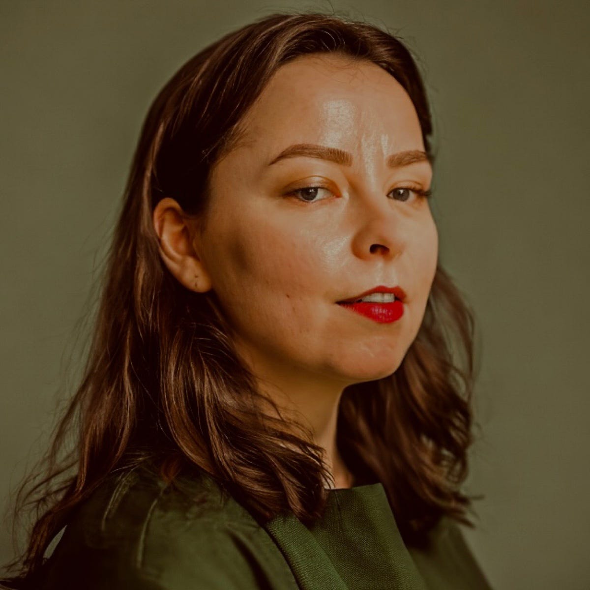 Beth Morris – Medium