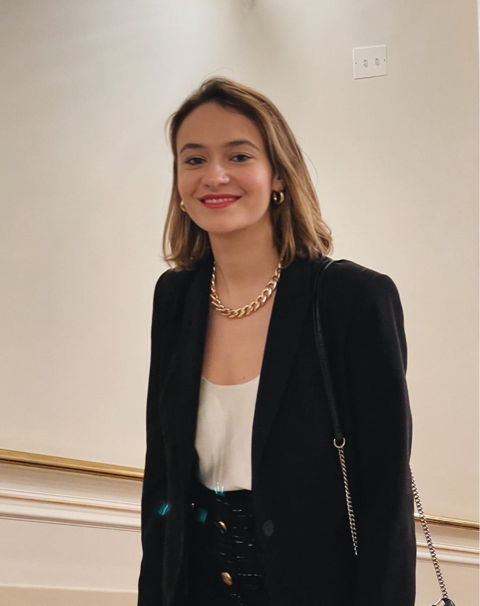 Elene Janadze – Medium