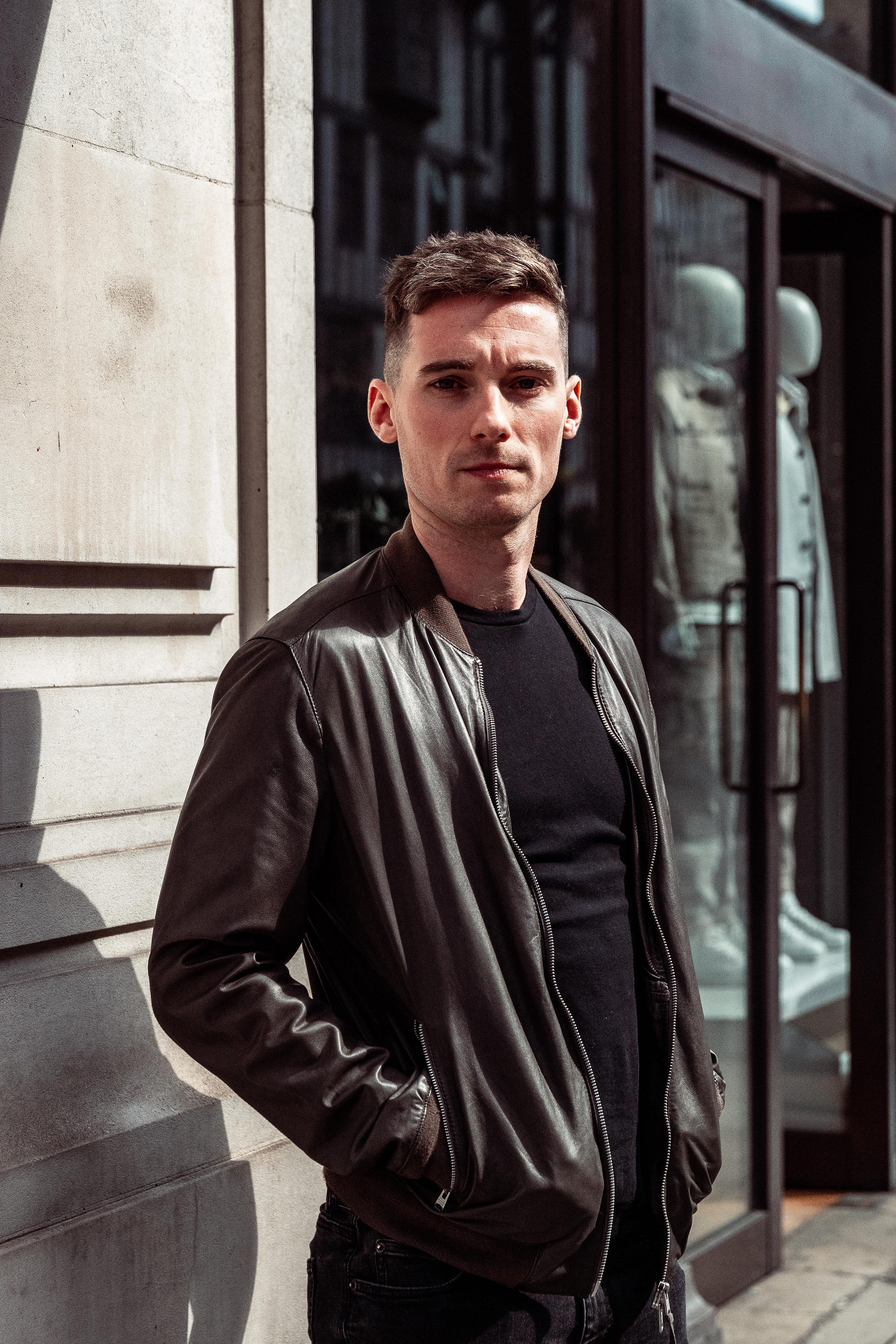Andy Nolan – Medium