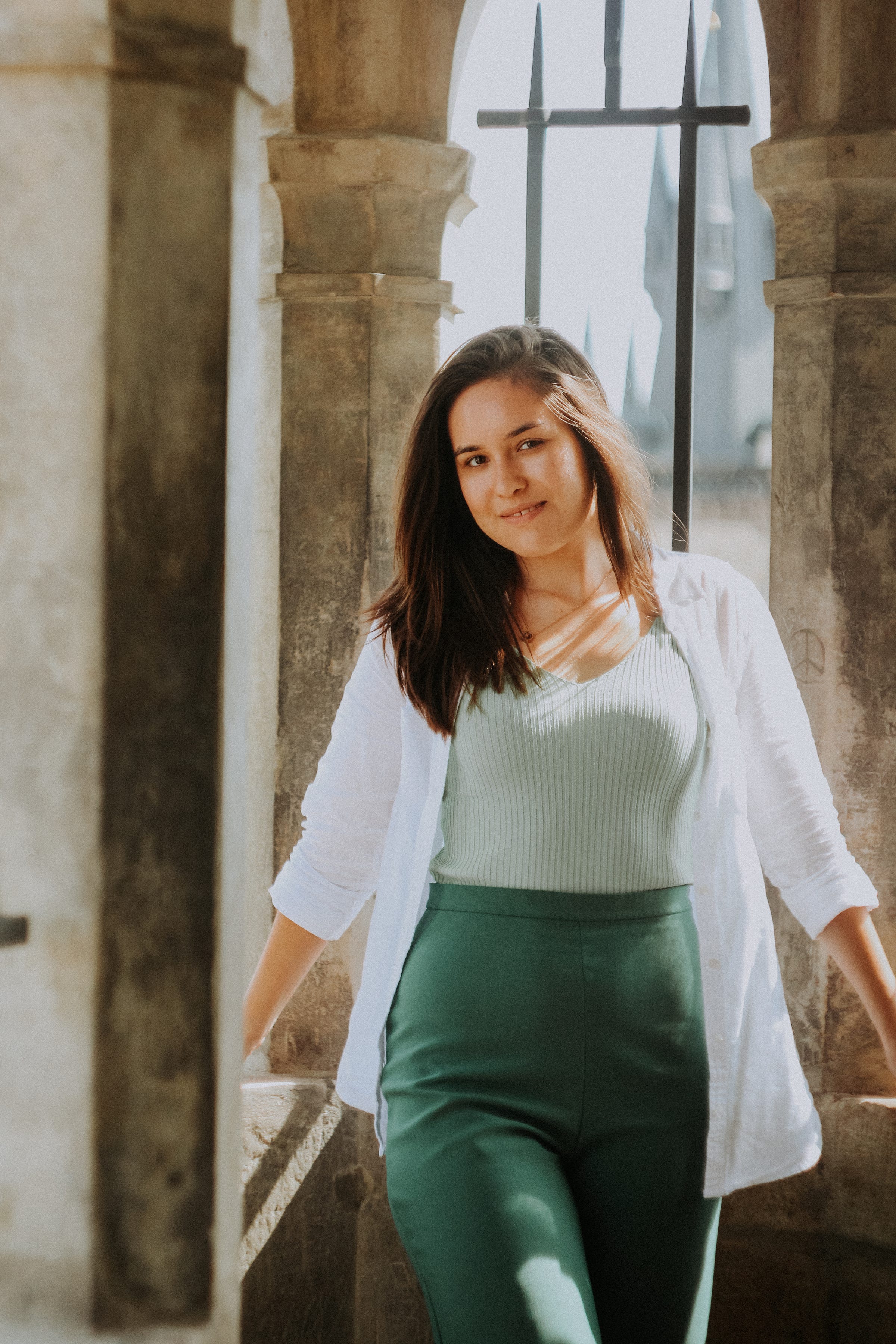 Viktoriia Andriiashkina – Medium