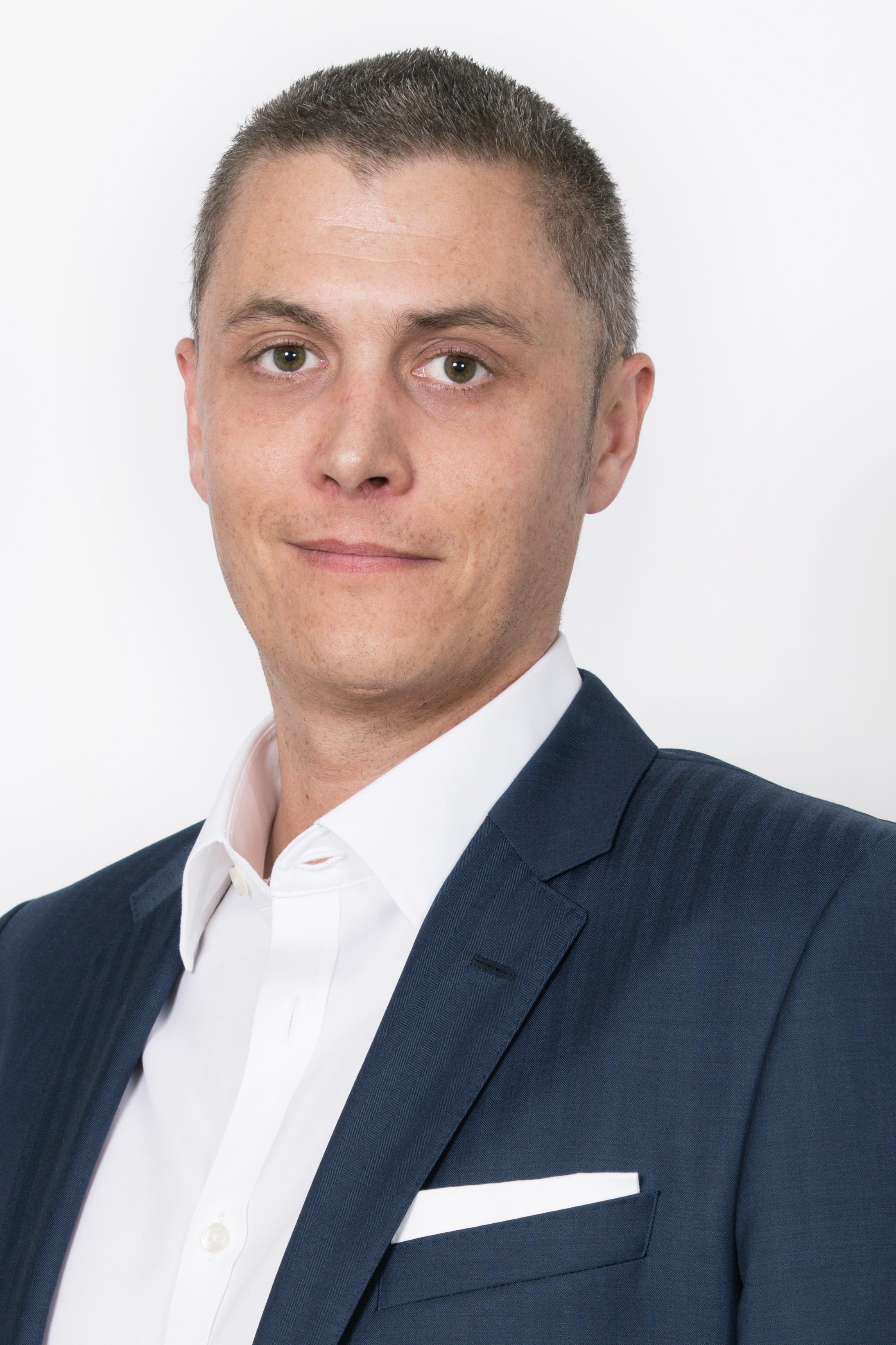 Chris Willman – Medium