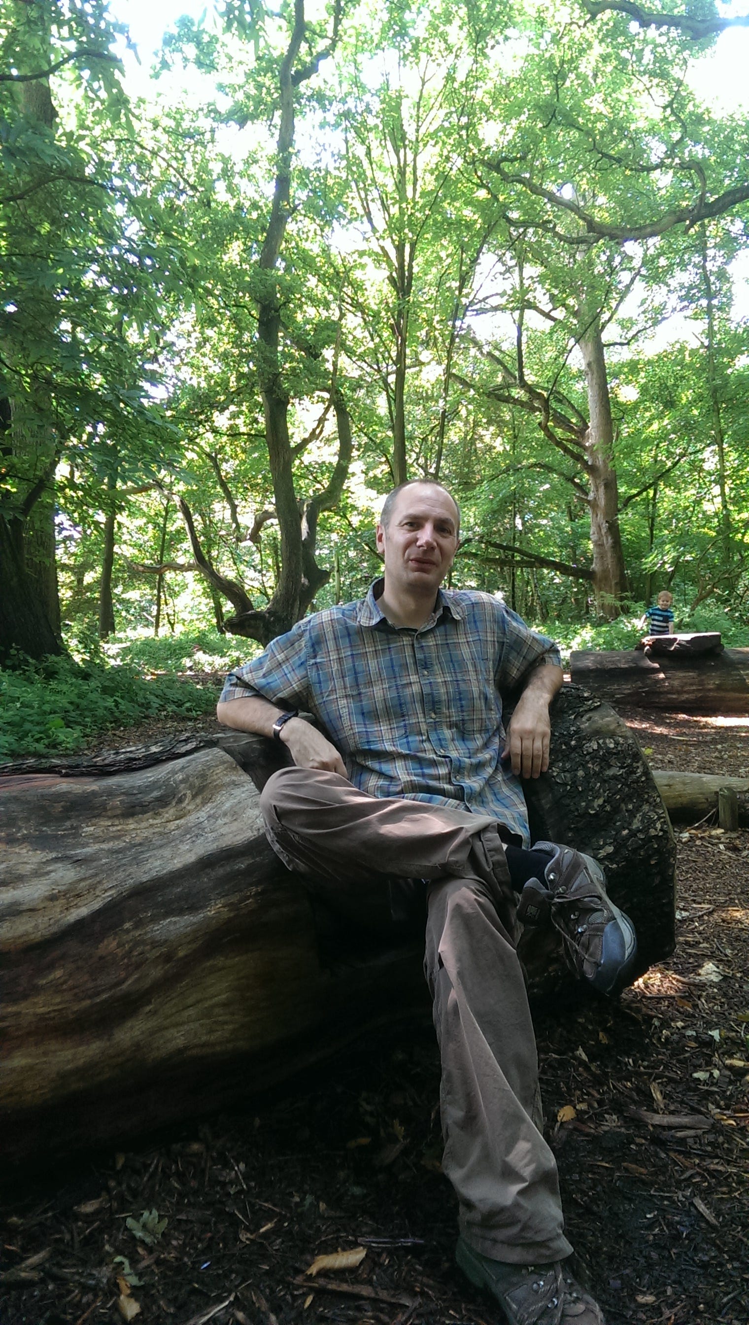 Mark Fretwell – Medium