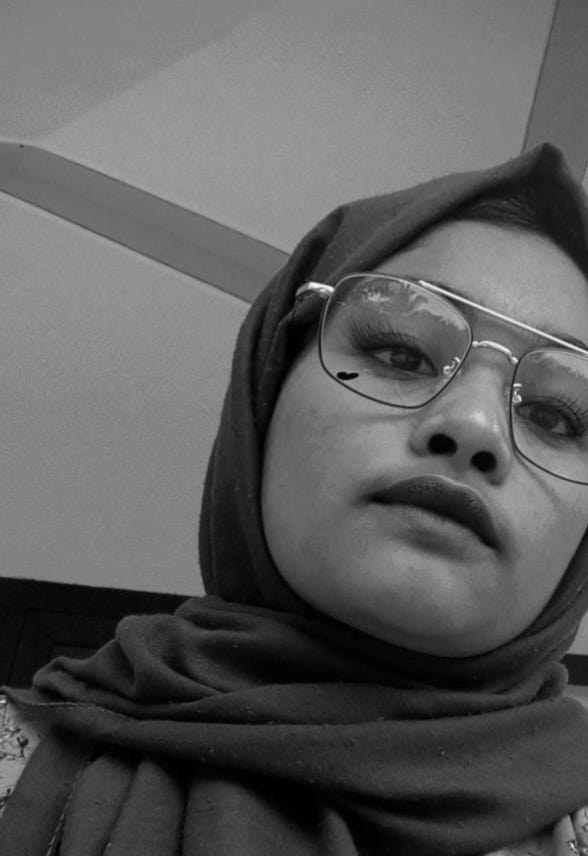 Najya Salam – Medium