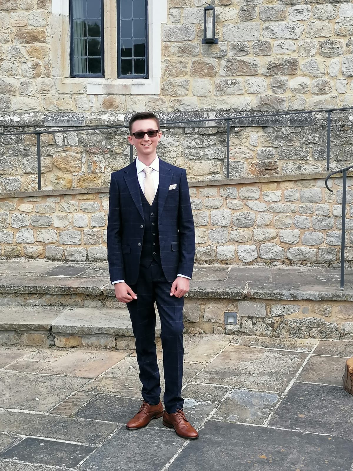 Aaron Watts – Medium