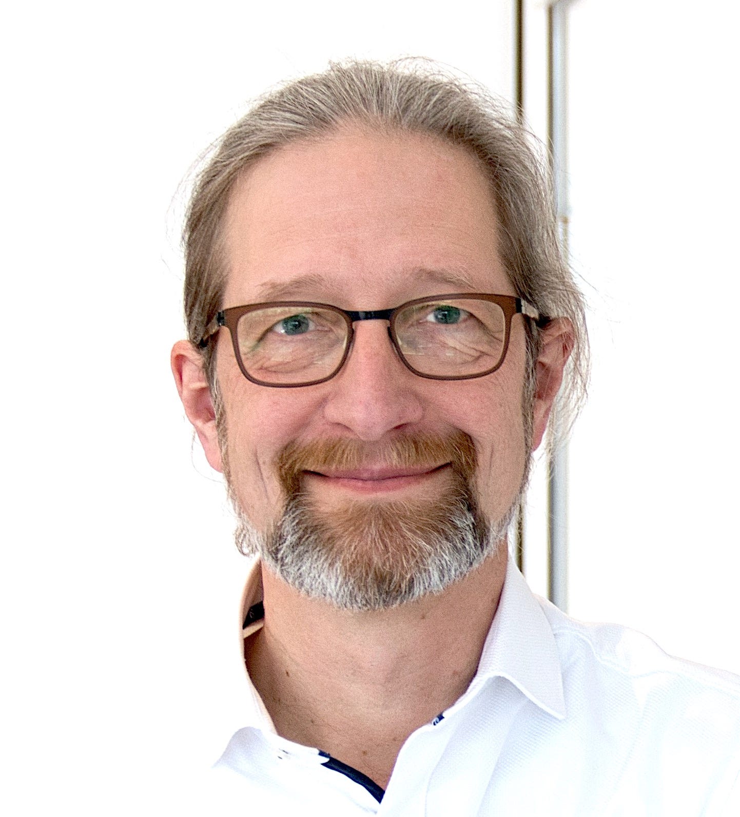 Frank Eberhard – Medium