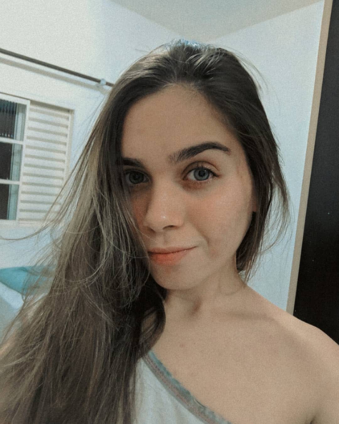 Nicole Cavalcante – Medium