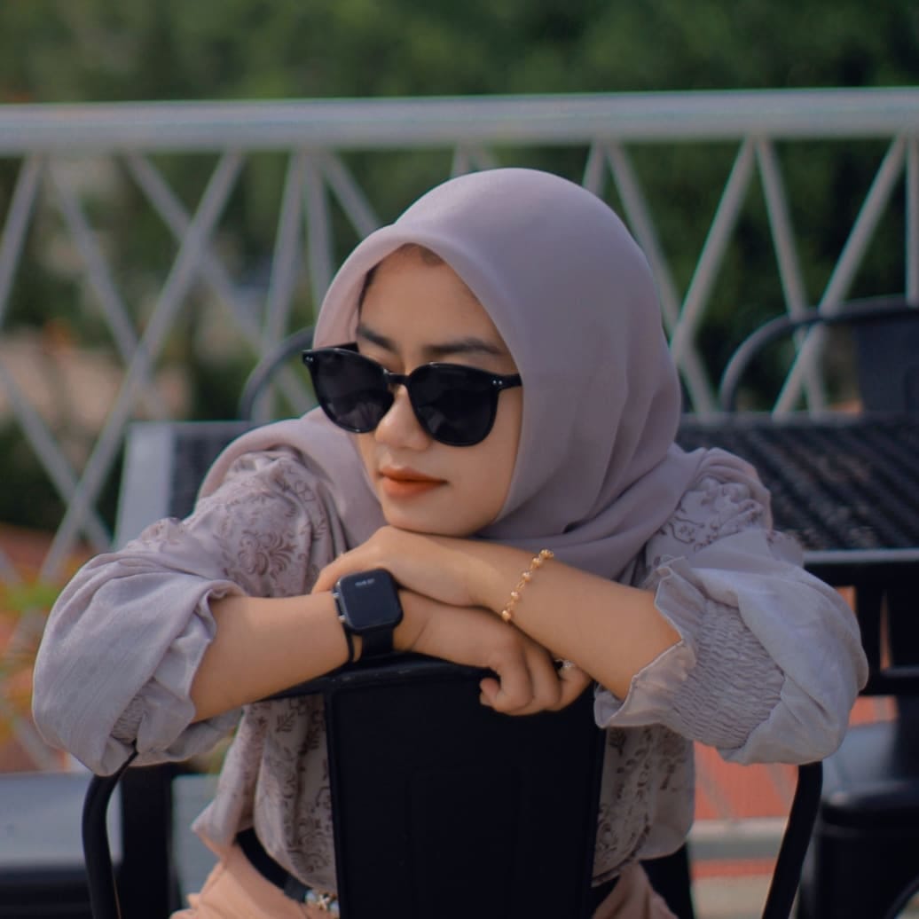 Adex Anggun – Medium