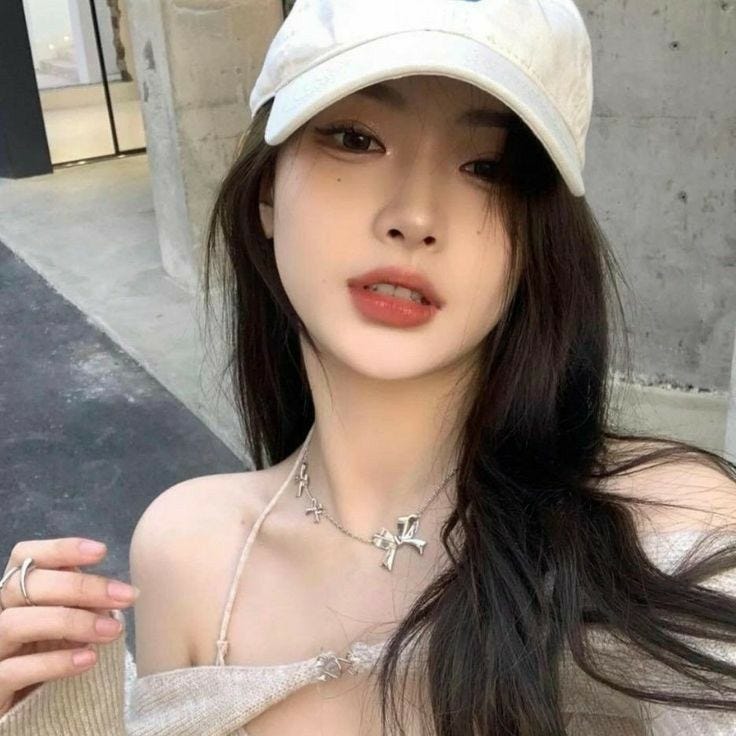 Amanda Zara Kirana – Medium