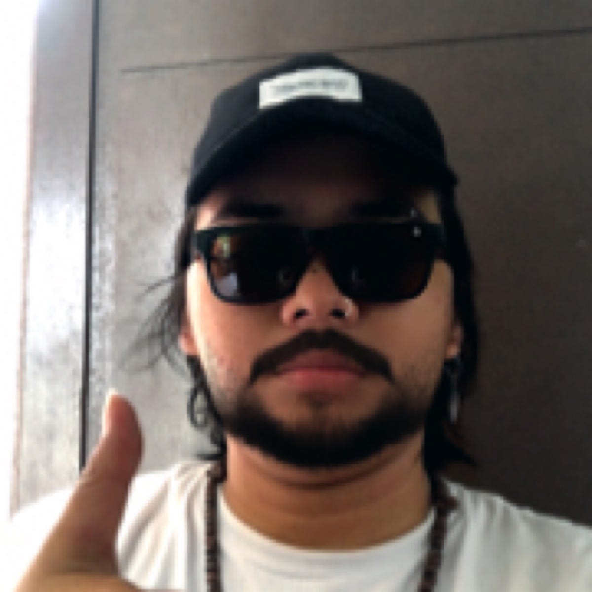 Paman Charles Herrera – Medium