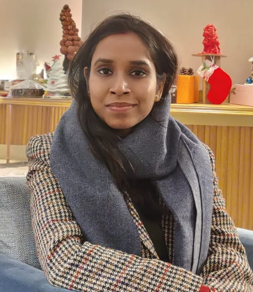 Kirti Gupta – Medium