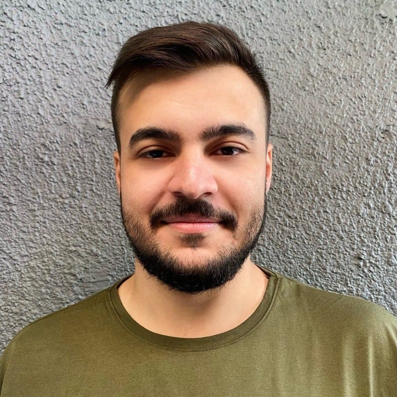 Arda Tekkesin – Medium