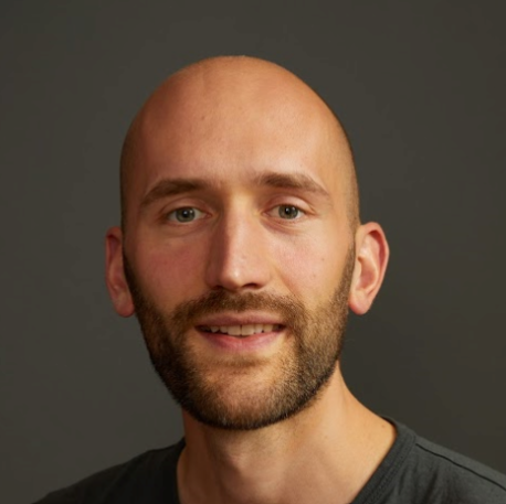 Christoph Hartmann – Medium