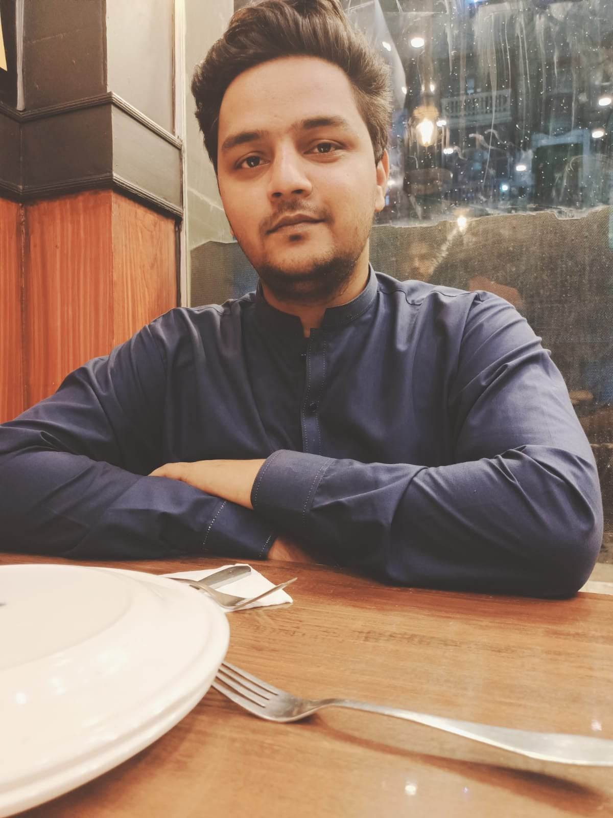 Mir Murtaza – Medium