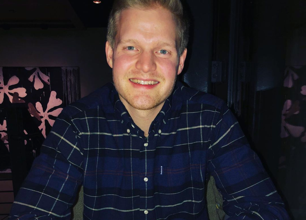 AJ – Medium