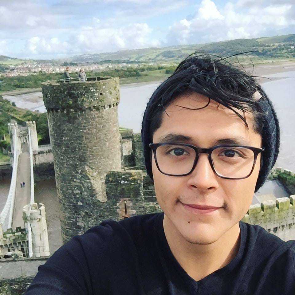 Carlos Medrano – Medium