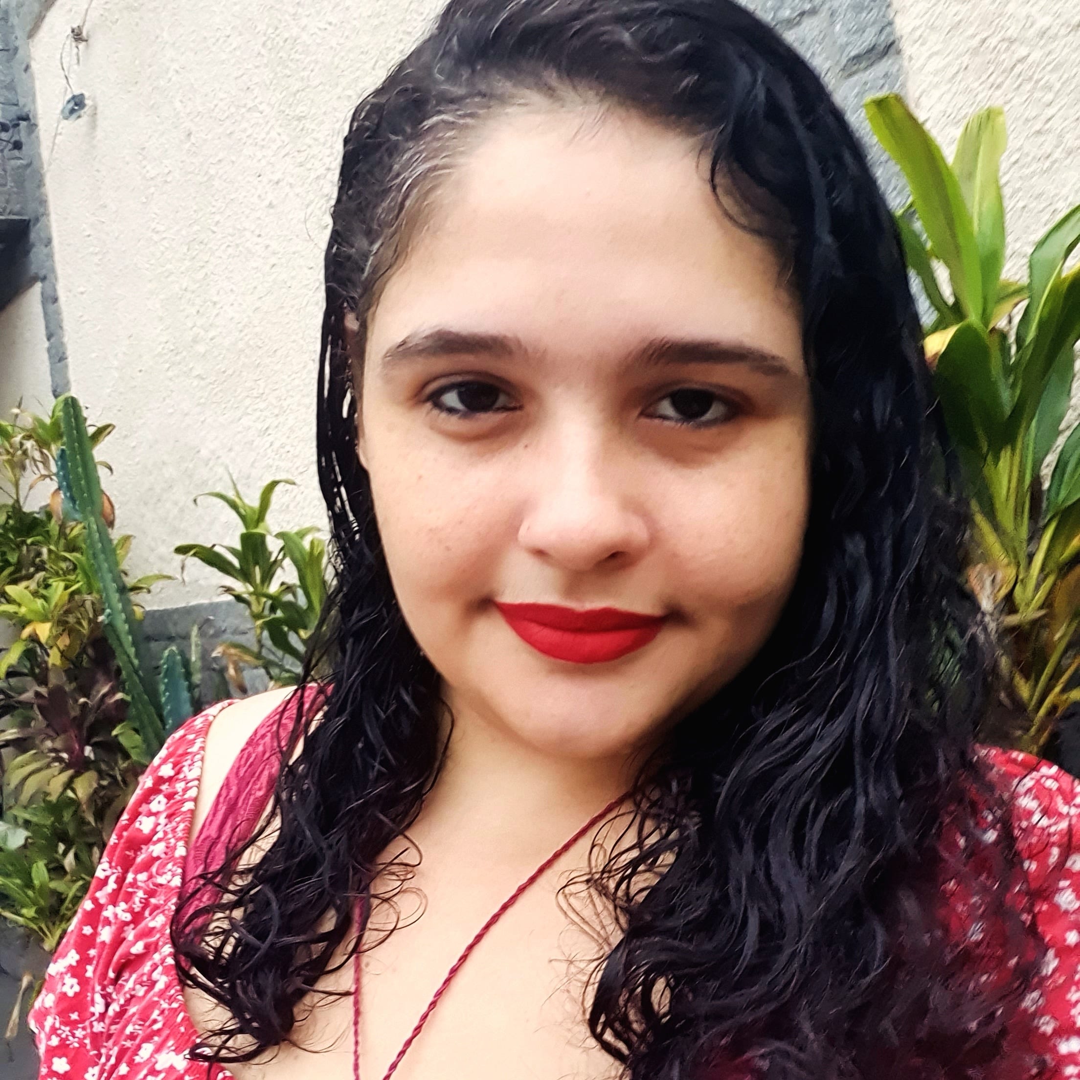 Anna de Almeida – Medium