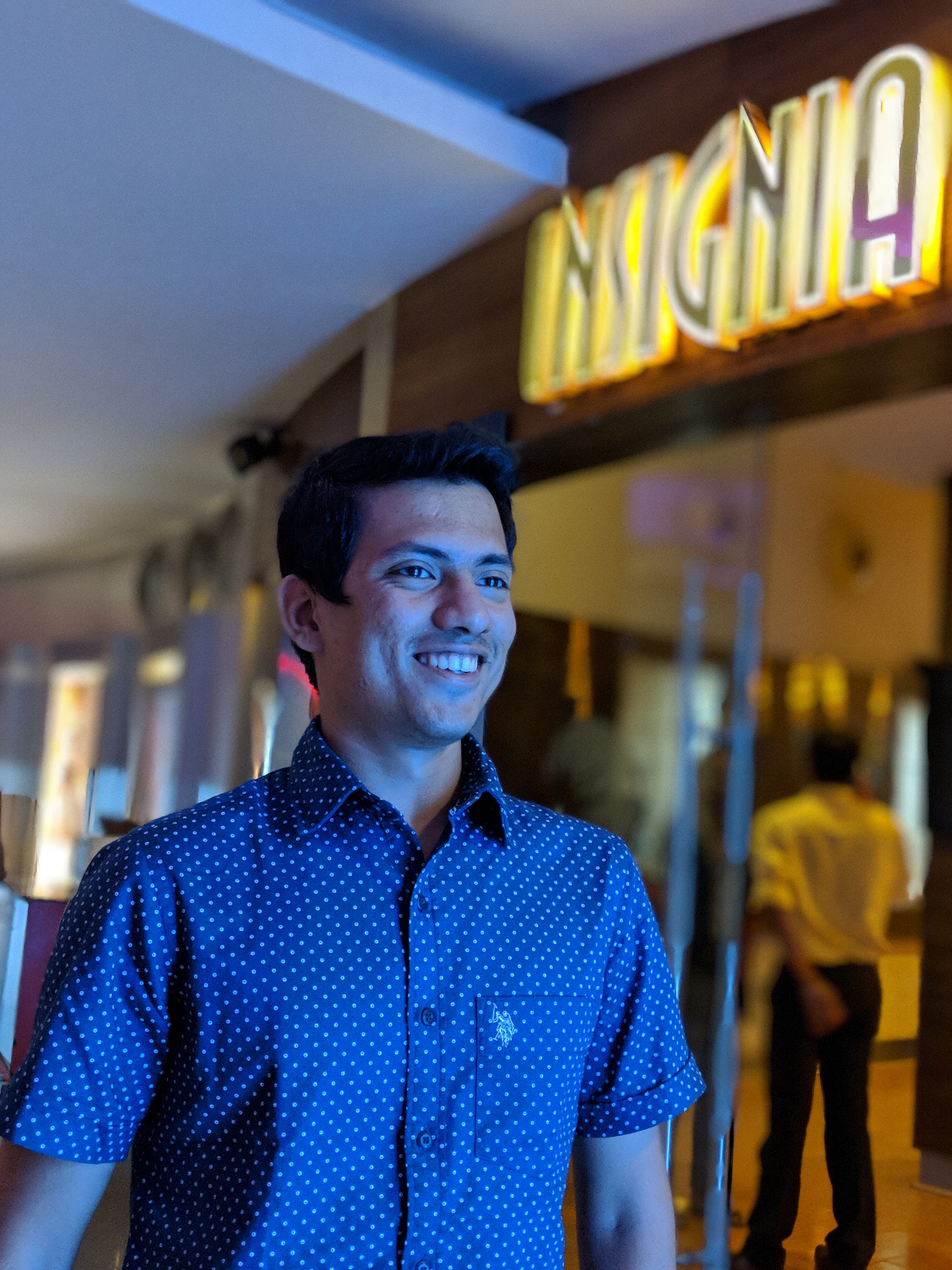 Warren Fernandes – Medium