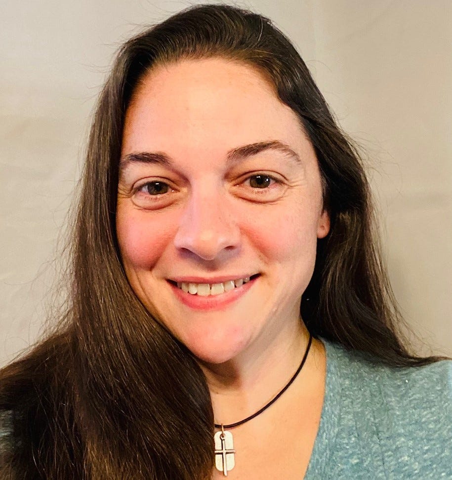 Caroline Godin – Medium