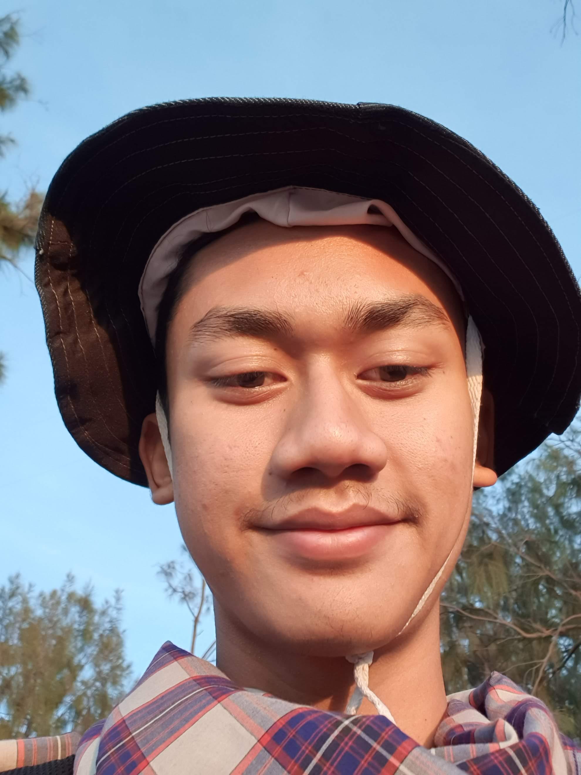 Ridho Syafa – Medium