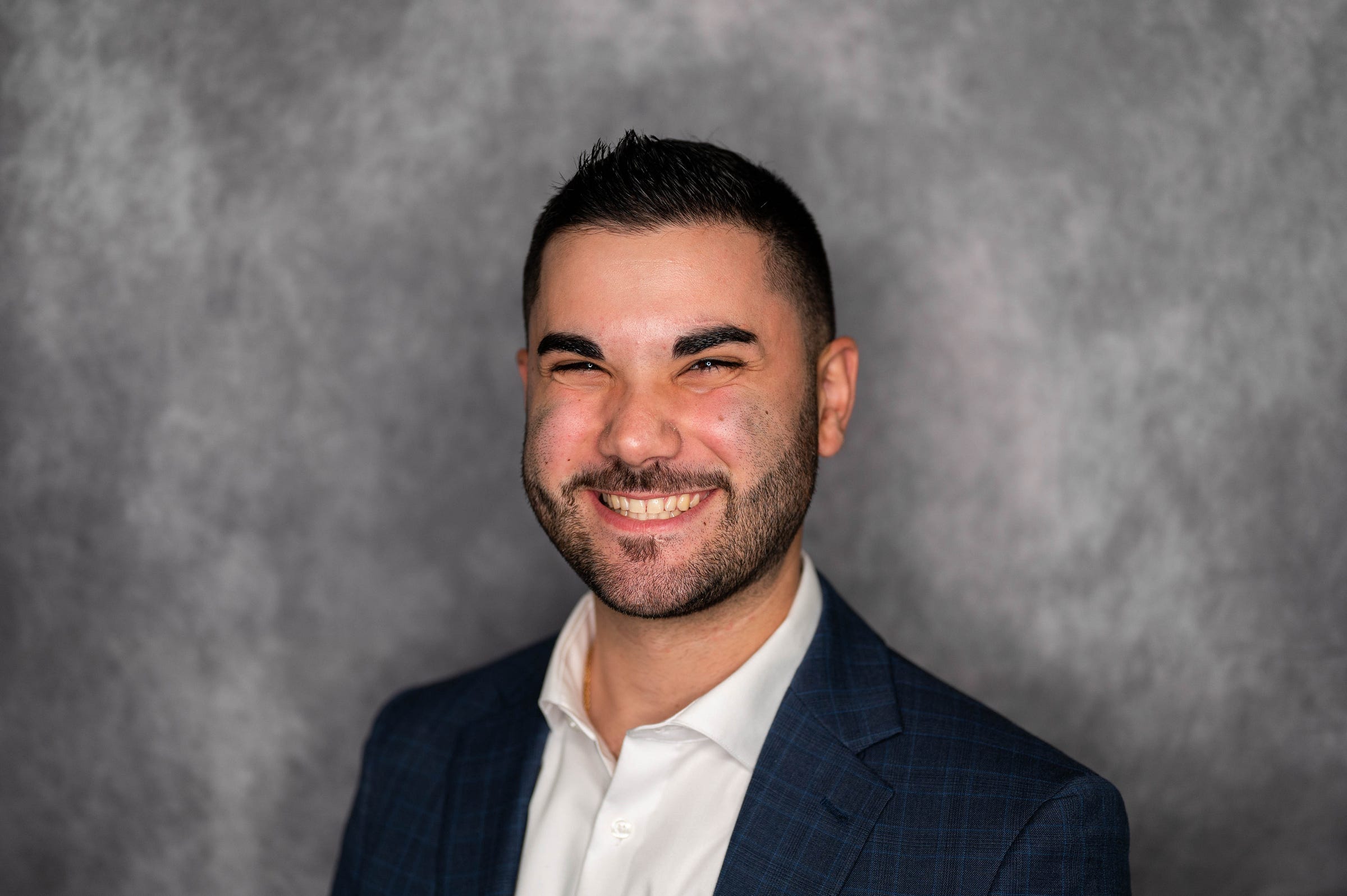 Louis Evan Stamoulis – Medium