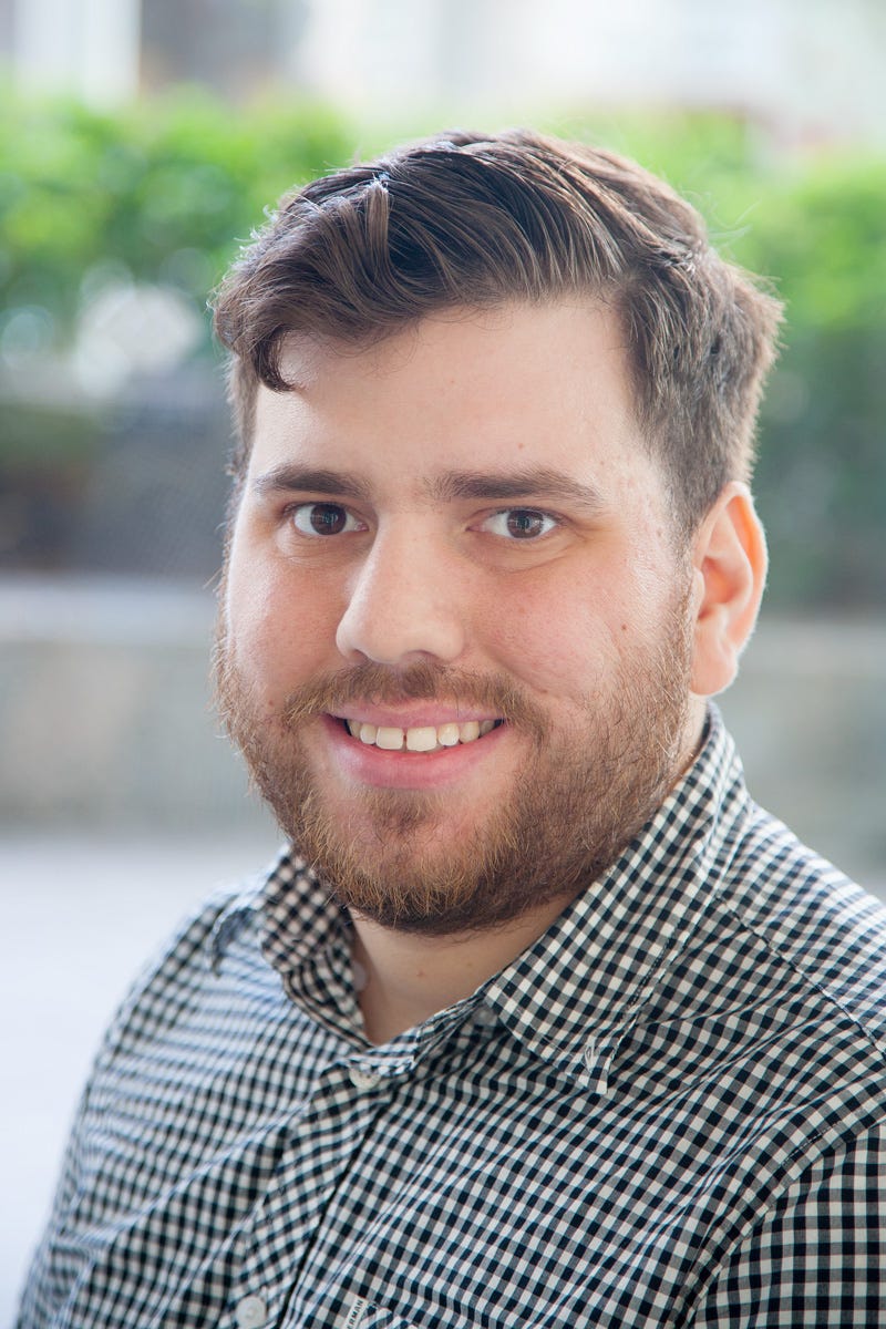 Albert Santos – Medium