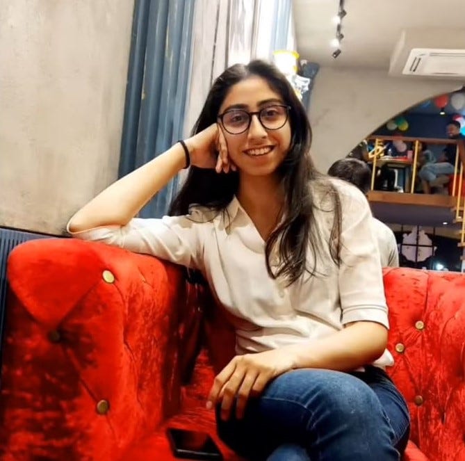 Gayatri Pandya – Medium