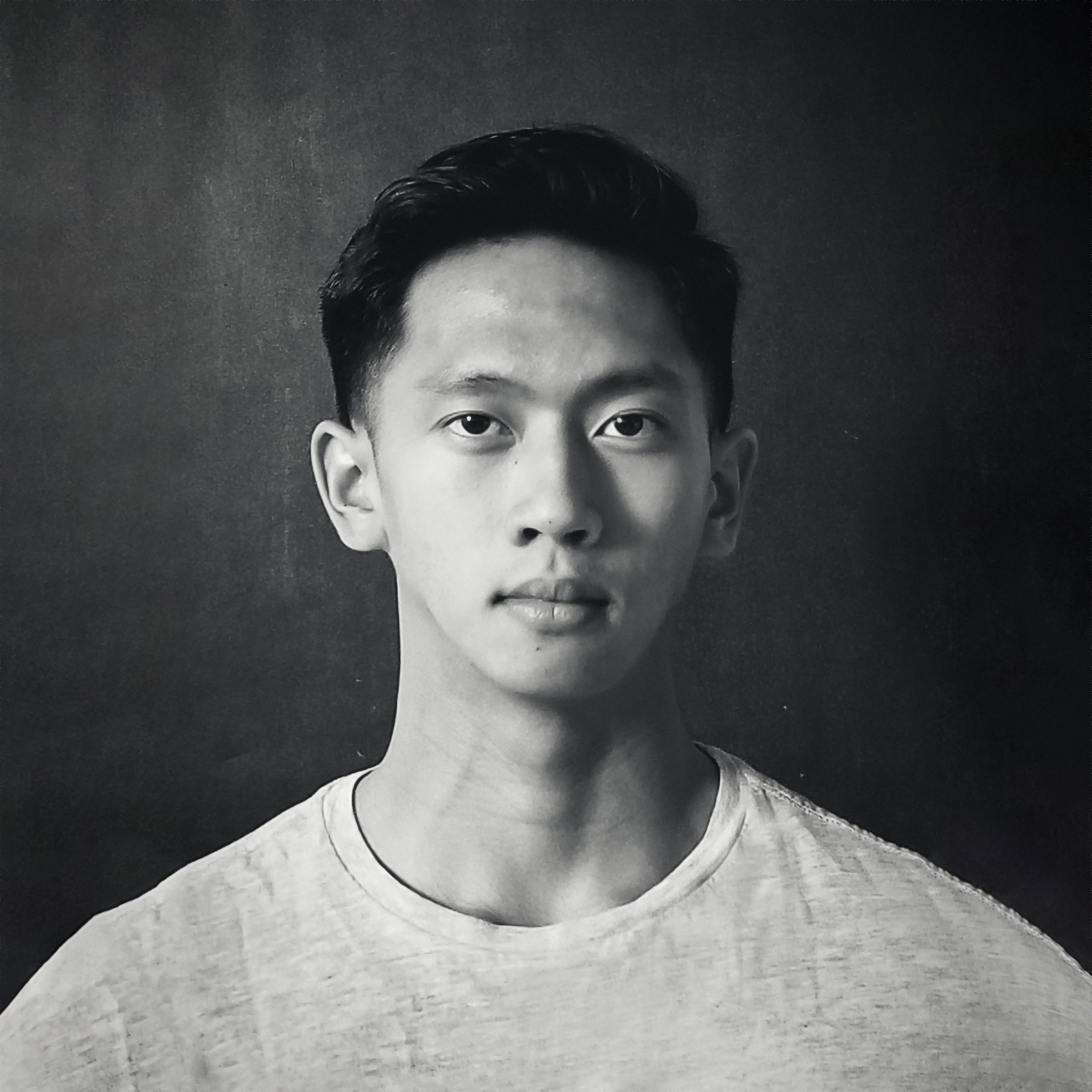 Oscar Dumlao – Medium