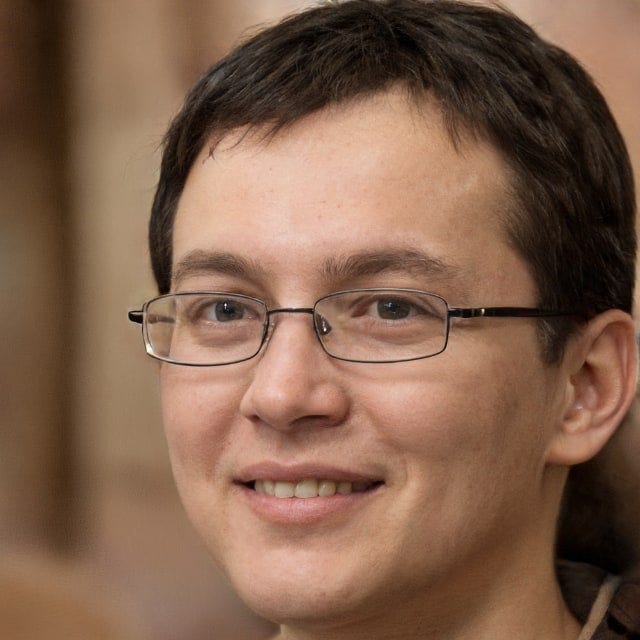 Maksym Lytvyn – Medium