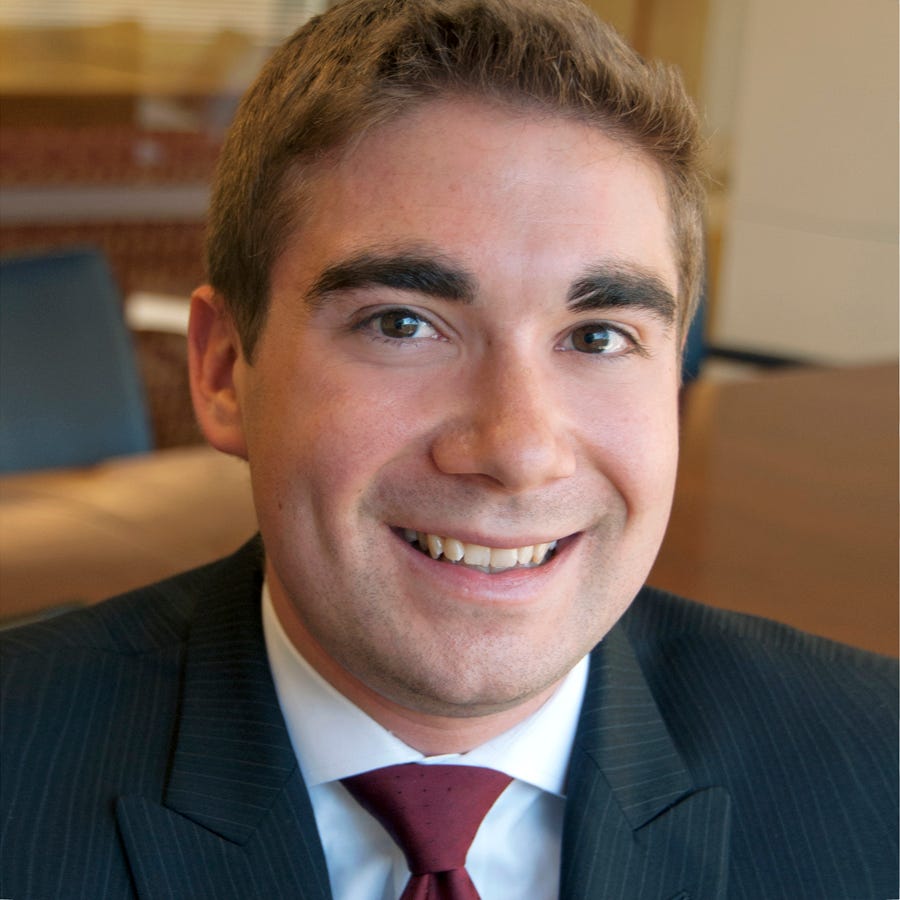 Jesse Scharff – Medium