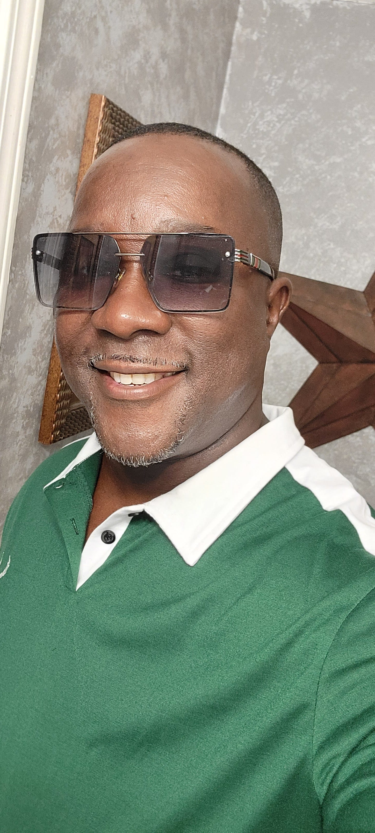 Jarrell Bell – Medium